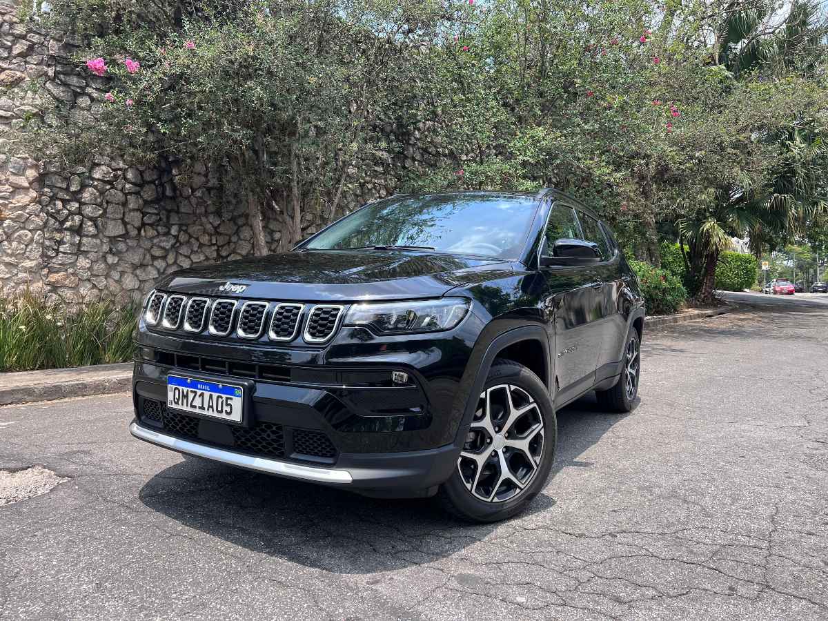 Jeep Compass Longitude: a versão de melhor custo-benefício do SUV médio ...