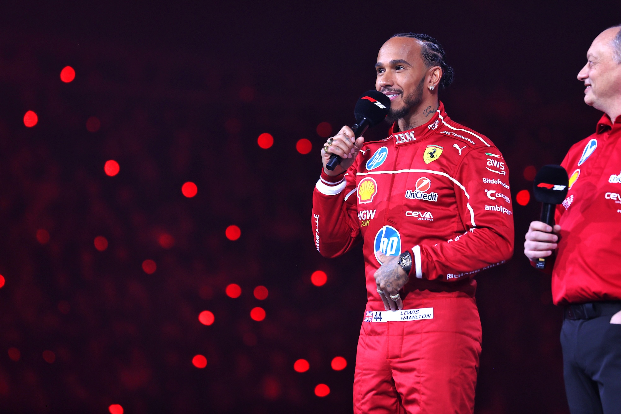 Fórmula 1: Hamilton foca em título pela Ferrari, não no 8º pessoal