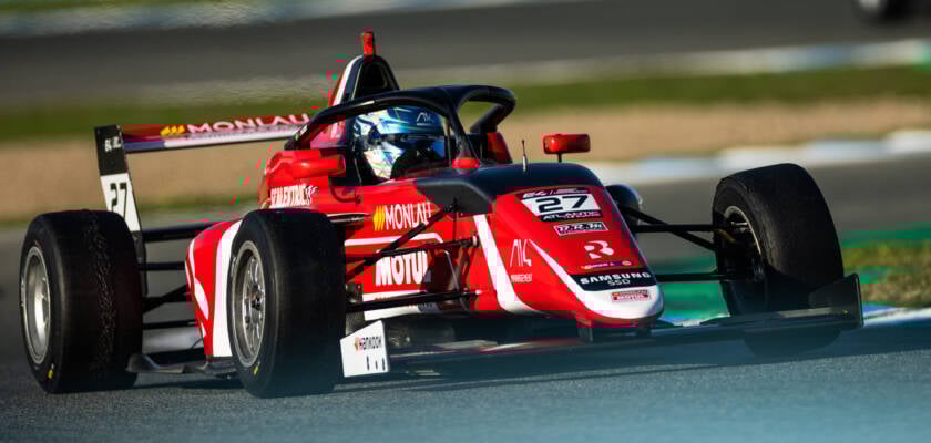 F4 Espanhola: Alexander Jacoby mira evolução na etapa da Winter Series ...