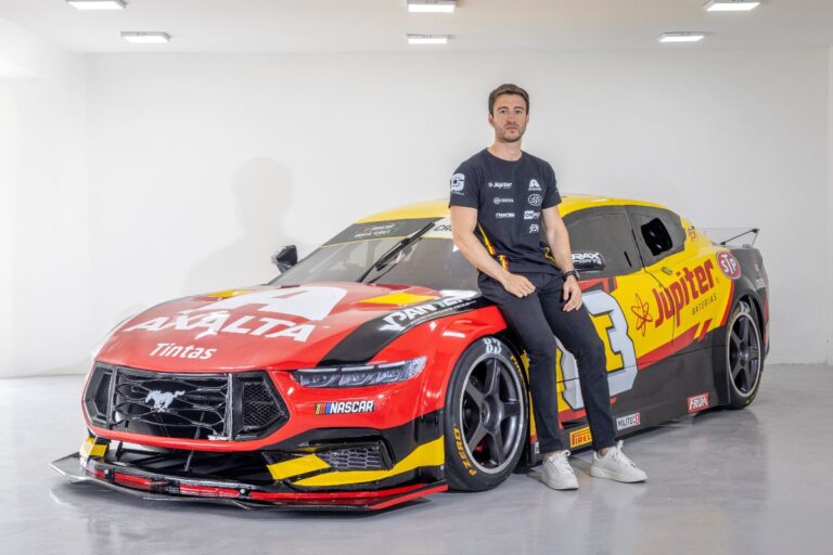 Atual campeão da NASCAR Brasil, Gabriel Casagrande revela carro para ...