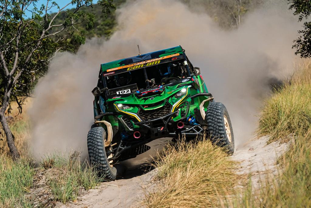 Rodrigo Varela é campeão do Rally Jalapão em dia com pódio dominado por ...