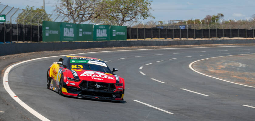 NASCAR Brasil: Por 0s002 de vantagem, Casagrande fatura pole position ...