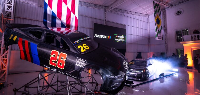 Tarso Marques fala sobre novo carro da NASCAR Brasil: "Evoluir sempre"