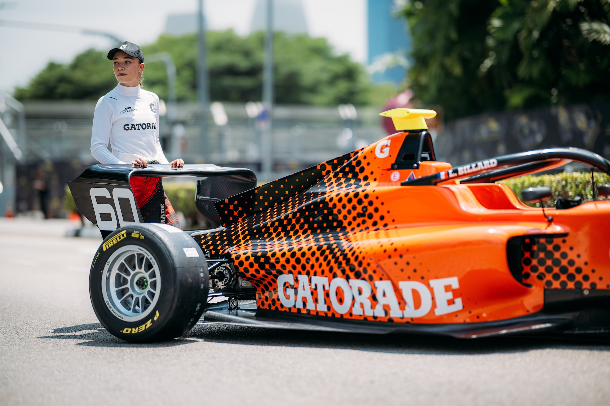 Gatorade fecha parceria com a piloto da F1 Academy, Lisa Billard, para ...