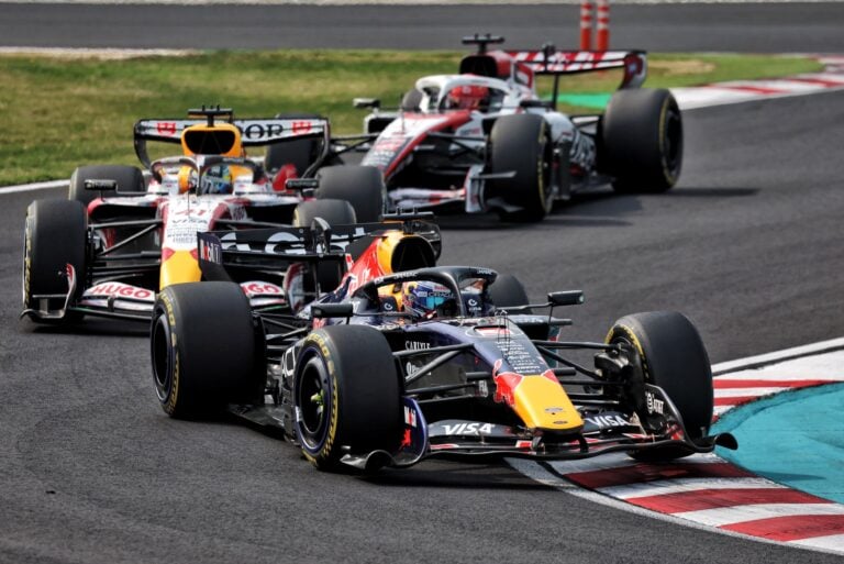 F1: Red Bull adia atualização de motor e foca no carro