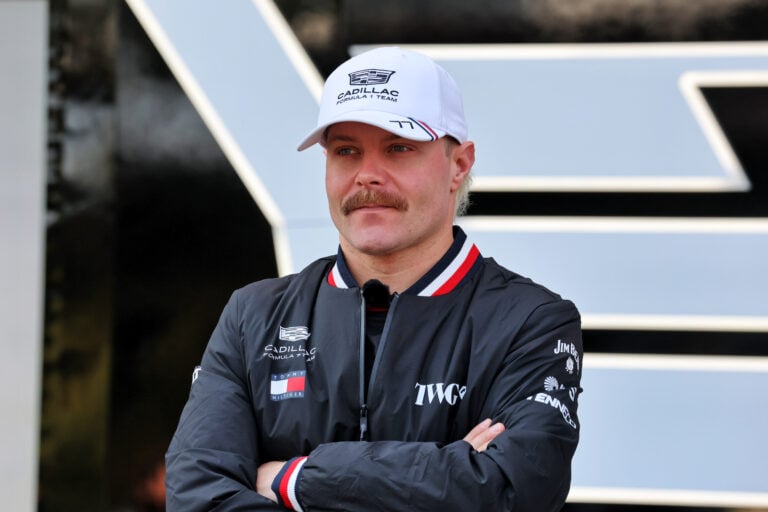 F1: Bottas diz que Hamilton provou que nunca deve ser descartado