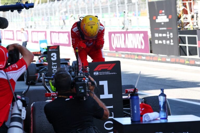 F1: Norris diz que vitória é "dedo do meio" aos críticos de Hamilton